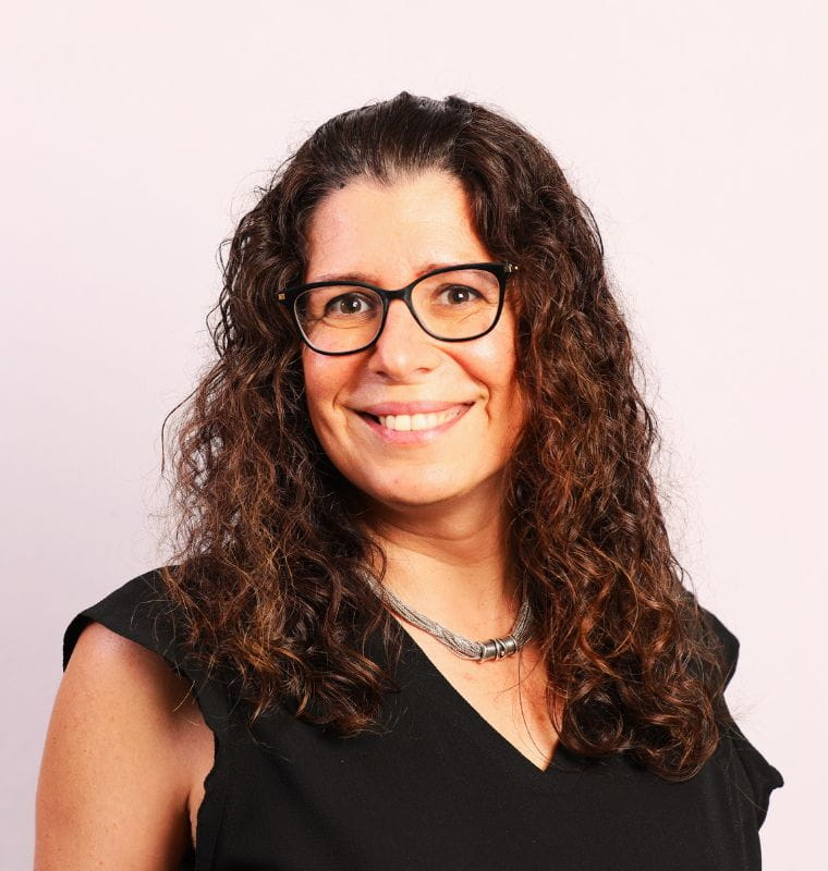 Dr. Nadia Minian | CAMH